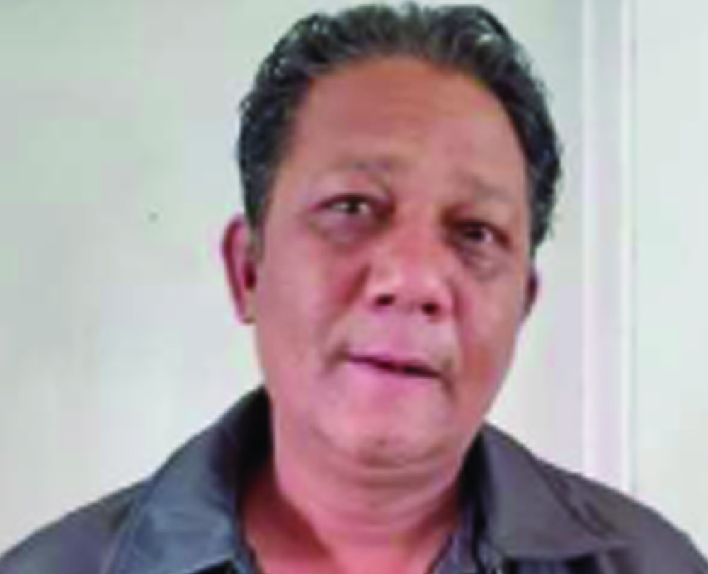 ३२ तोला सुन लुटेर भागेका नेकपा नुवाकोटका राजु थापा पक्राउ, ६ वर्षका ...