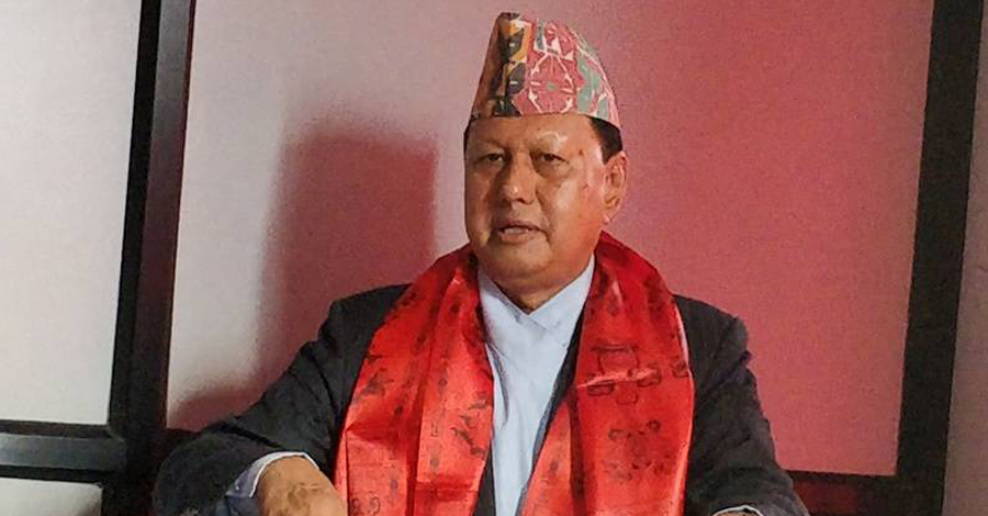 कोरोनाबाट आमा गुमाएका शिशुलाई पूर्वमन्त्री बस्नेतले सहयोग गर्ने « Dainiki